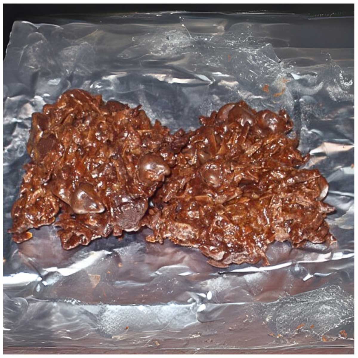 Chewy Chocolate Macaroons - Cookie Madness