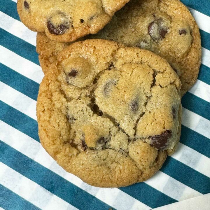Classic Crunchy Chocolate Chip Cookies - Cookie Madness