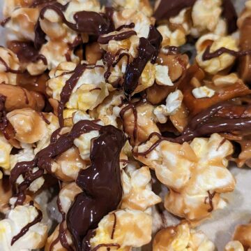 No-Bake Almond Toffee Popcorn - Cookie Madness