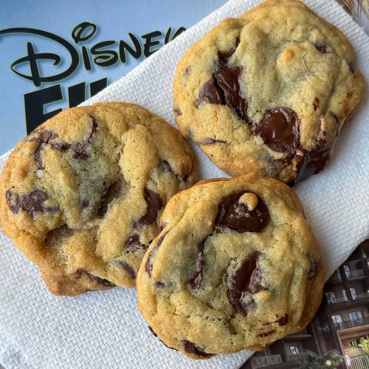 Disney Grand Floridian Chocolate Chip Cookies - Cookie Madness