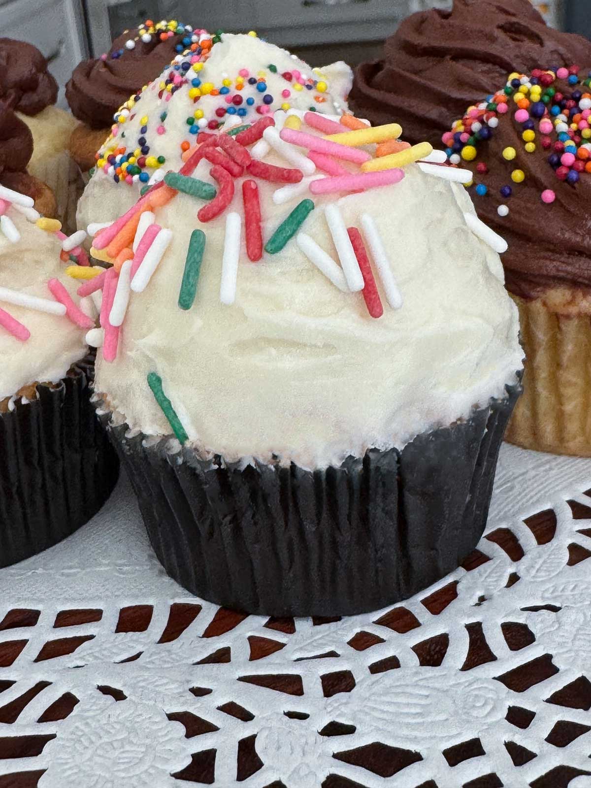 Enhanced Cake Mix Cupcakes - Cookie Madness