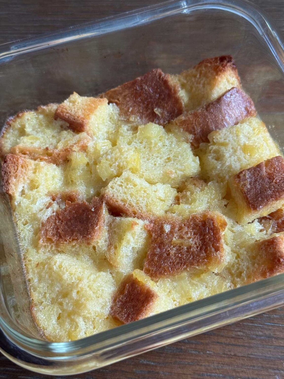 Menehune Pineapple Bread Pudding - Cookie Madness