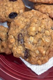 Oatmeal Sandwich Cookies - Cookie Madness